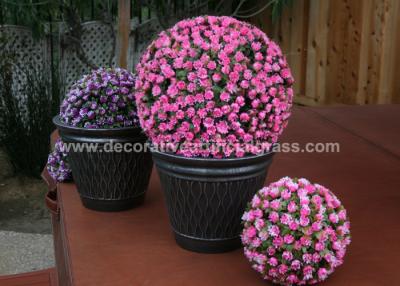 China 500g/Piece Eco-Friendly PE Plastic Flower Balls For Wedding for sale