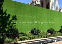 China PE PP Fake Grass Wall Outdoor Grass Fence Panels UV Protection for sale