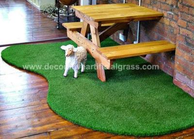 China BSCI Pet Friendly Green Decorative Artificial Grass Rug 4m*25m 2m*25m for sale