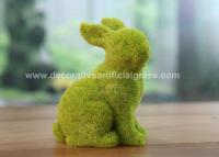China Craftsmanship Design Decorative Ornaments Mini Resin Rabbit Figurines 13*11*20cm for sale