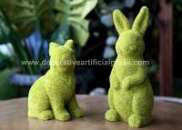 China Craftsmanship Design Decorative Ornaments Mini Resin Rabbit Figurines 13*11*20cm for sale