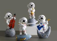 China Spaceman Crafts Home Decorative Ornaments Astronaut Statue OEM ODM for sale