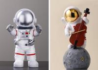 China Spaceman Crafts Home Decorative Ornaments Astronaut Statue OEM ODM for sale
