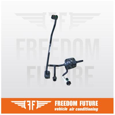China 88726-60671 Discharge Air Conditioner Tube Toyota Cruiser 4.5 4.7L 05-07 for sale