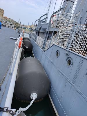 China Floating Foam Filled Fenders For Ship To Ship Berthing for sale