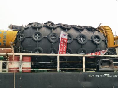 China Compressed Air Filled Pneumatic Fenders For Damage Prevention In Marine Operations for sale