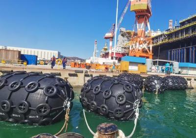 China Versatile Yokohama Pneumatic Fender For Various Marine Applications And Conditions for sale
