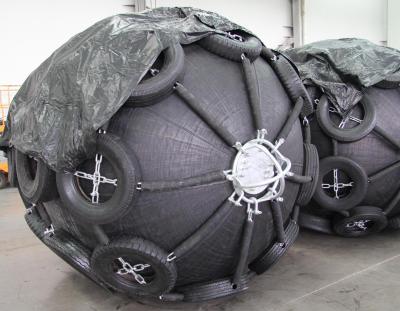 China Yokohama Pneumatic Fender With Tire Net 2.5mX3 M for sale