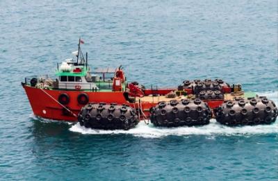 China Floating Berthing Nylon Rubber Pneumatic Marine Fender for sale