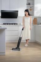 China 750ml Clean Water Tank Wet Dry Floor Cleaner 40 Min Runtime Handheld Vacuum for sale