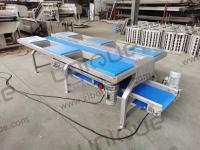 China Versatile Stainless Steel Vegetable Conveying and Picking Table for Hotels 220v/380v for sale