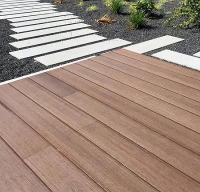 China 3D Embossed WPC Wood Decking 140mm x 25mm Outdoor Wood Plastic Composite Flooring for sale