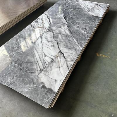 China Bamboo Charcoal Wood Veneer Wall Panel 1220x2440mm 5mm Thickness UV Coated WPC Metal Board for sale