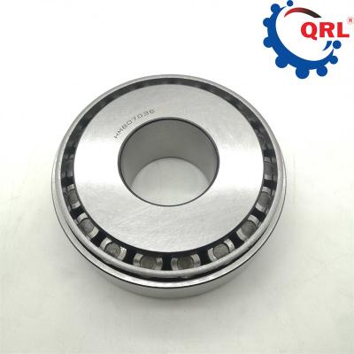 China HM807035-HM807010 Tapered Roller Bearing HRC58 41.275*104.775*36.512MM for sale