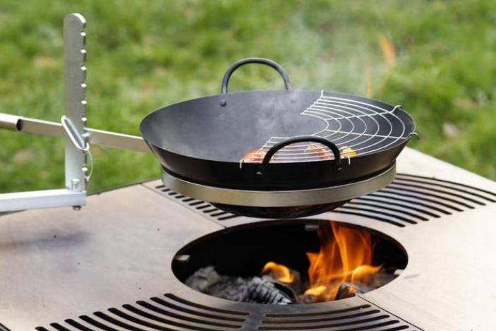 Outdoor High Temperature Black Painted Corten Steel Barbeque Charcoal Grill