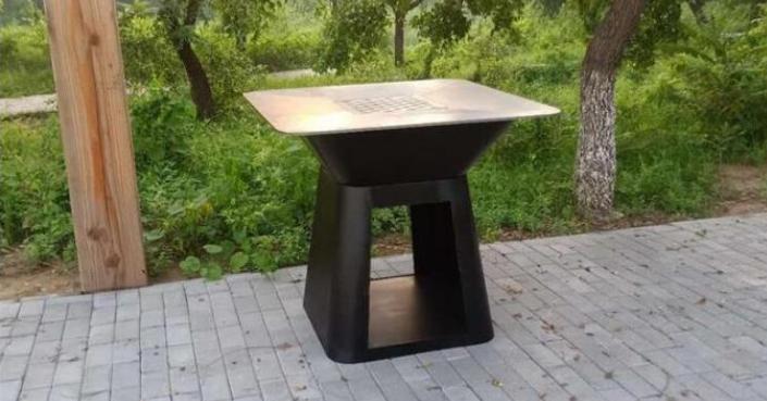 Outdoor High Temperature Black Painted Corten Steel Barbeque Charcoal Grill