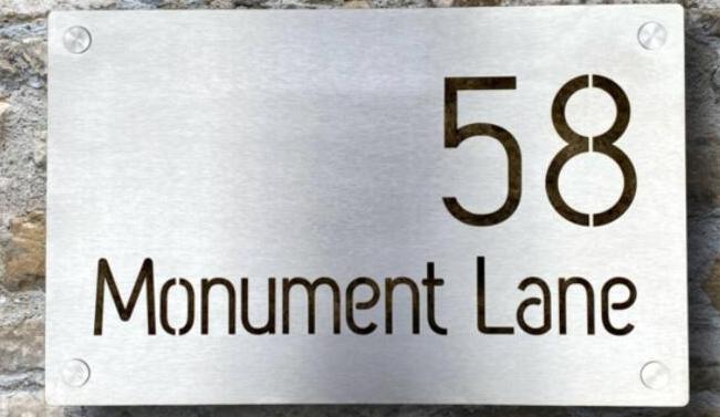 Contemporary House Name Signage Laser Cutting Stainless Steel House Sign