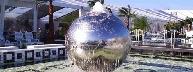 75cm Modern Garden Patio Sphere Stainless Steel Water Feature With LED Lights