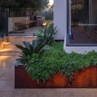 China Rectangle Large Metal Weathering Steel Flower Planter Flower Pot for sale