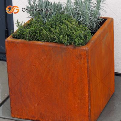 China Rust Metal Hanging Wall Planter Corten Steel Flower Box for sale