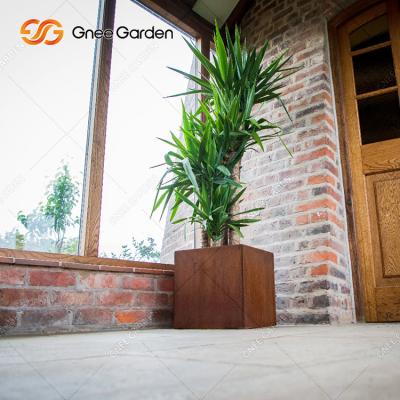 China SGS  Custom Long Square Corten Steel Flower Pots Fashionable weather resistance for sale