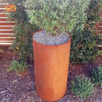 China Luxury Design Large Metal Flower Pots For Home Decor Natural Oxidized for sale