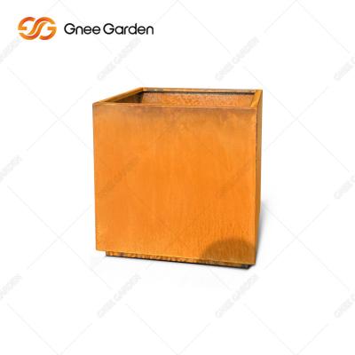 China Square Shape Cubic Corten Steel Planter Metal Flower Pot For Garden for sale