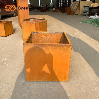 China Garden Corten Steel Rustic Outdoor Metal Planters Large Square for sale