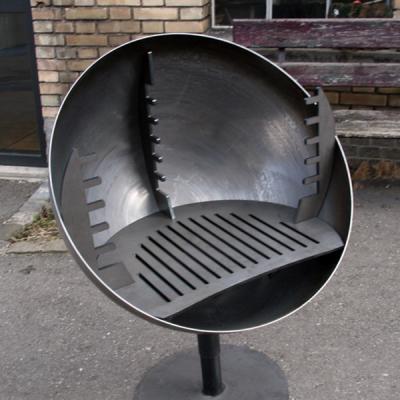 China Large Outdoor Cooking Grills Corten Steel Fire Pit Fire Bowl BBQ Grill for sale