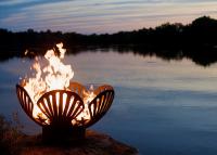 China Warm Keeping Rusted 100cm Corten Steel Fire Pit For Backyard Patio for sale