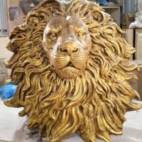 China 18 Inch Height Rusted Lion Face Sculpture Unique Cast Iron for sale