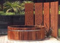 China 1800x900mm Metal Garden Ornaments Corten Steel Decorative Screens Circle Pattern for sale