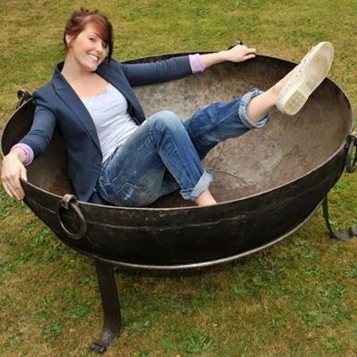 China Customized Round Large Steel Fire Pit SGS Standard For Picnic for sale
