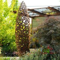 China Western Style Curved Corten Steel Sculpture In 220cm Height for sale