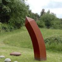China Gnee Garden Vintage Outdoor Rusty Metal Garden Abstract Sculptures Customizable for sale