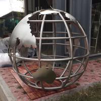 China TUV Certified Mirror Polished Stainless Steel Sculpture Big Globe Statue OEM Service for sale
