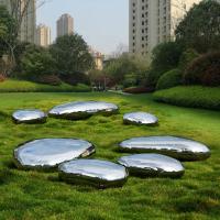 China Gnee Garden High Polished Pebble Shape Stainless Steel Sculpture For Lawn for sale
