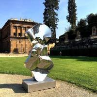 China Outdoor Abstract 316 Stainless Steel Statue Mirror Polished for sale