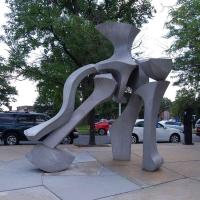 China SGS Approval Cast Iron Modern Abstract Metal Sculpture For Restaurant for sale