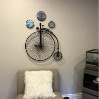 China 30 Inch Pendant Metal Wall Art Decor Customizable Wall Hanging for sale