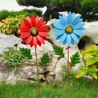 China Sunflower Windmill Metal Pinwheel Garden Wind Sculptures For Balcony Patio Lawn for sale