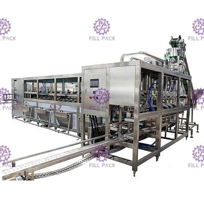 China QGF-1000 3-in-1 Mineral Water Bottling Machine with PLC Control - 5000kg Weight, 2KW Power for sale
