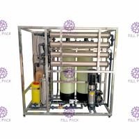 China 500LPH RO Water Treatment Machine with FRP Pre-Filters - 97% Desalting Rate, 10µs/cm Conductivity for sale