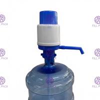 China PC Plastic Hand Press Water Bottle Pump Dispenser 180g with Food-Grade PP Tube and Adjustable Height for sale