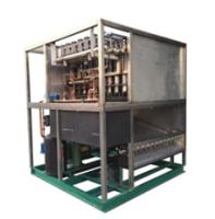 China 1T/24h Integral Type Plate Ice Machine Ice Maker Plate Small Capacity 7.5KW for sale