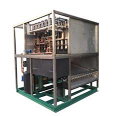 China 1T/24h Integral Type Plate Ice Machine Ice Maker Plate Small Capacity 7.5KW for sale