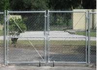 China 20x20 40x40 Galvanized Chain Link Fence Powder Coated for sale