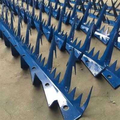 China Powder Coated Anti Climb Wall Metal Fence Post Spikes 64mm-100mm for sale