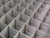 China abrasion proof 0.4mm-5.2mm Metal Mesh Fence Panels 6ft Welded Wire Fencing for sale