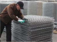 China Electric Galvanizing Welded Mesh Military Barrier Wall 24 Inches for sale